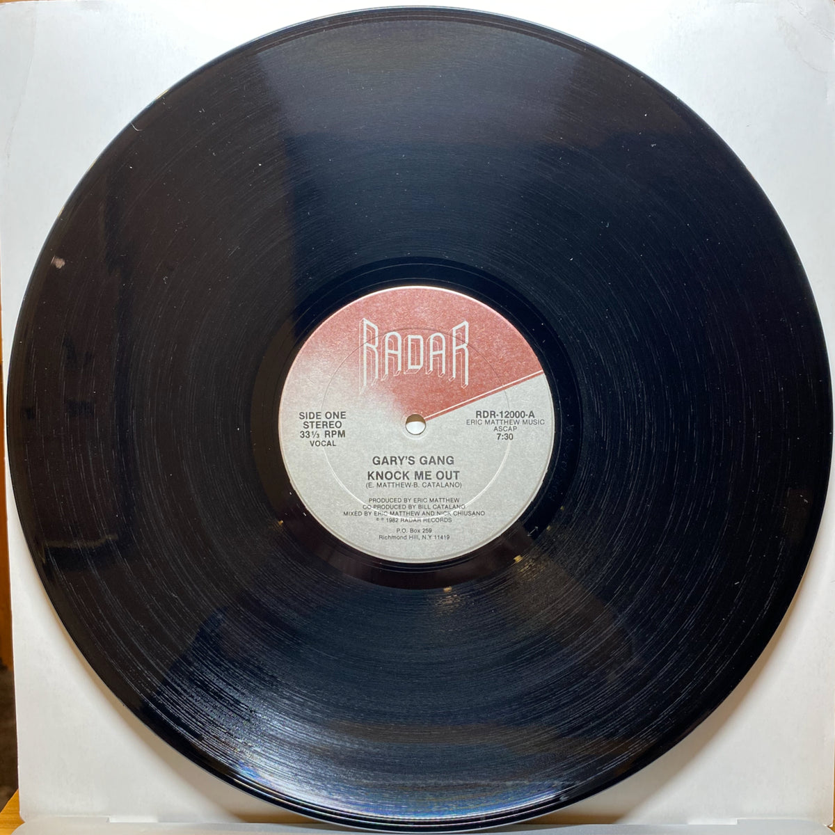 Knock Me Out - Gary's Gang | VINYL7 RECORDS