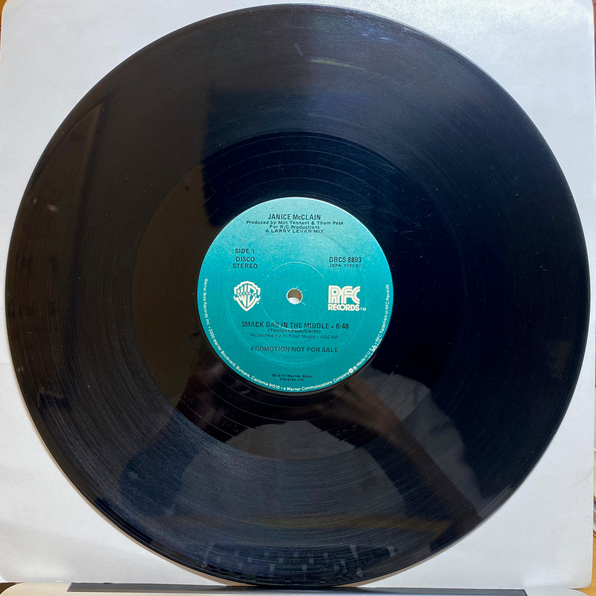 Smack Dab In The Middle - Janice McClaine | VINYL7 RECORDS